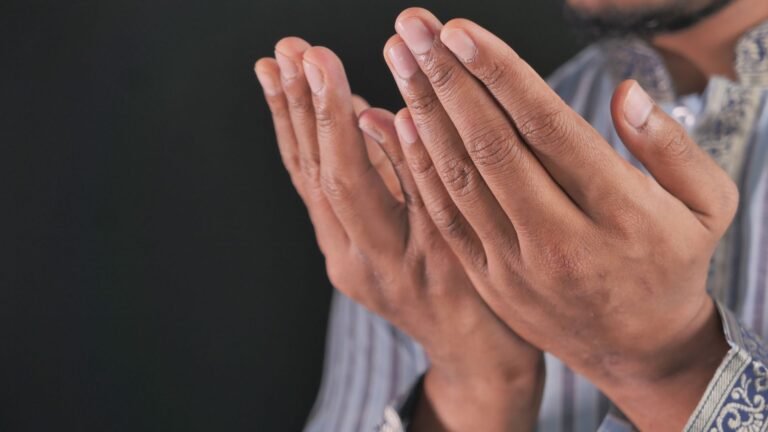 Que veut dire Allah y chafik ? - islam avenue